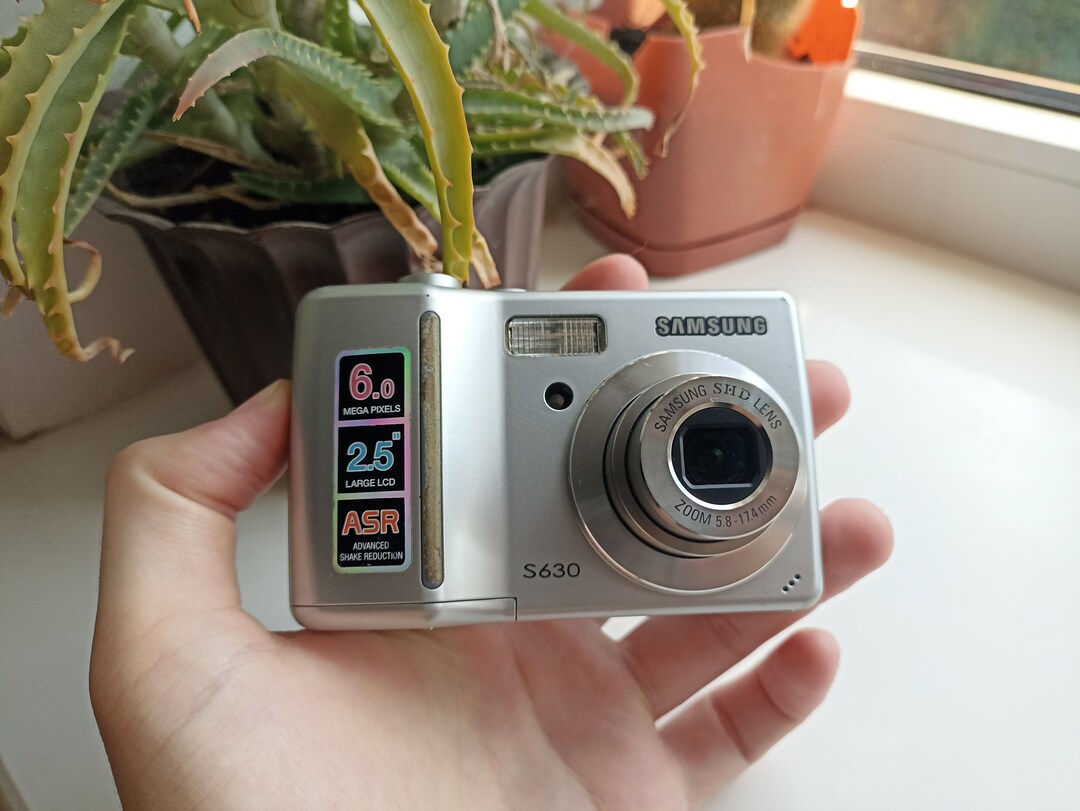 Samsung S630 Silver 6.2MP Digital Compact Camera WORKING READ - Etsy ...