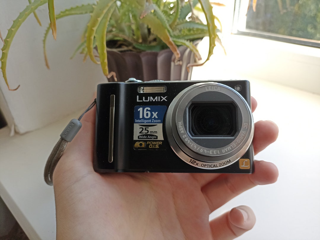 Panasonic Lumix DMC-TZ8 Black 12.1MP Digital Compact Camera Working ...