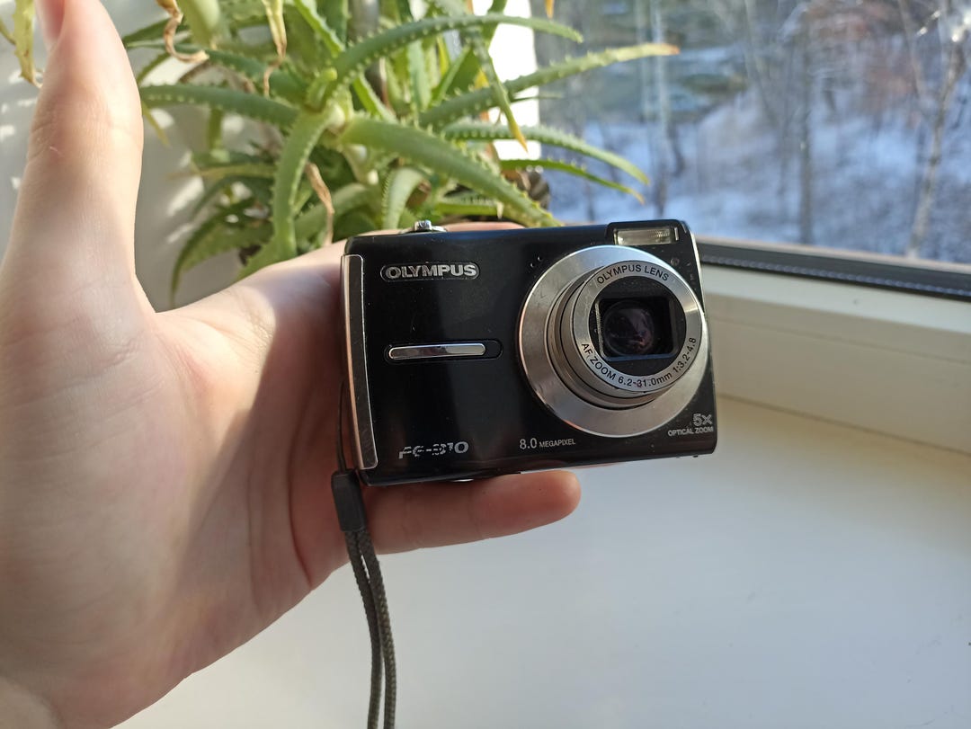 Olympus FE-310 Black 8.0MP Digital Compact Camera Working CHEAP - Etsy