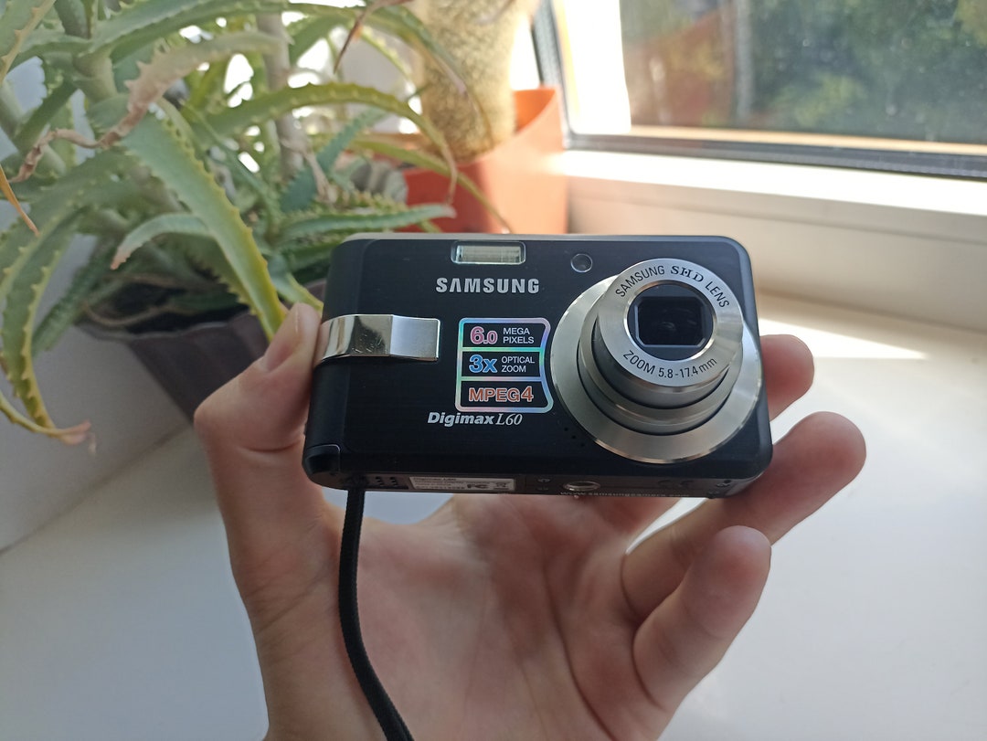 Samsung Digimax L60 Black 6.0MP Digital Compact Camera Working Full Set ...