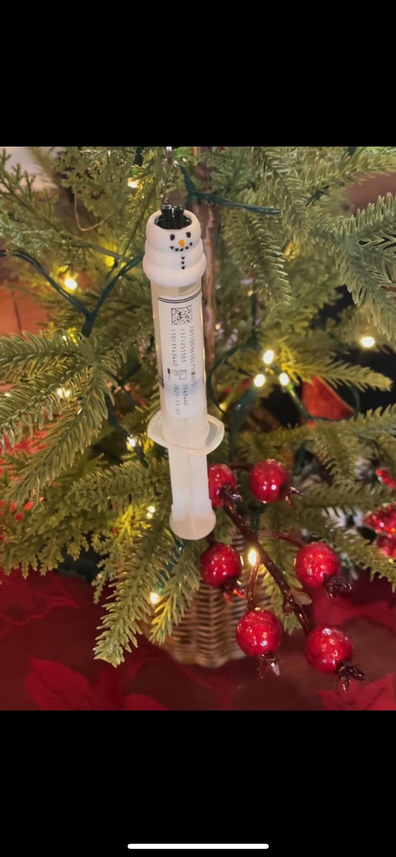Christmas Med Clip Syringe Holder (nurse, Paramedic, EMT, Healthcare ...