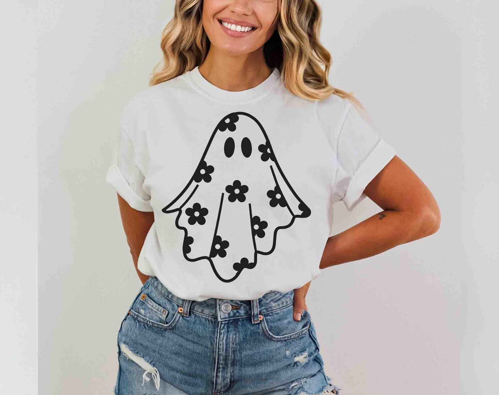 Daisy Ghost SVG PNG, Cute Ghost Halloween, Halloween Design Svg, Retro ...