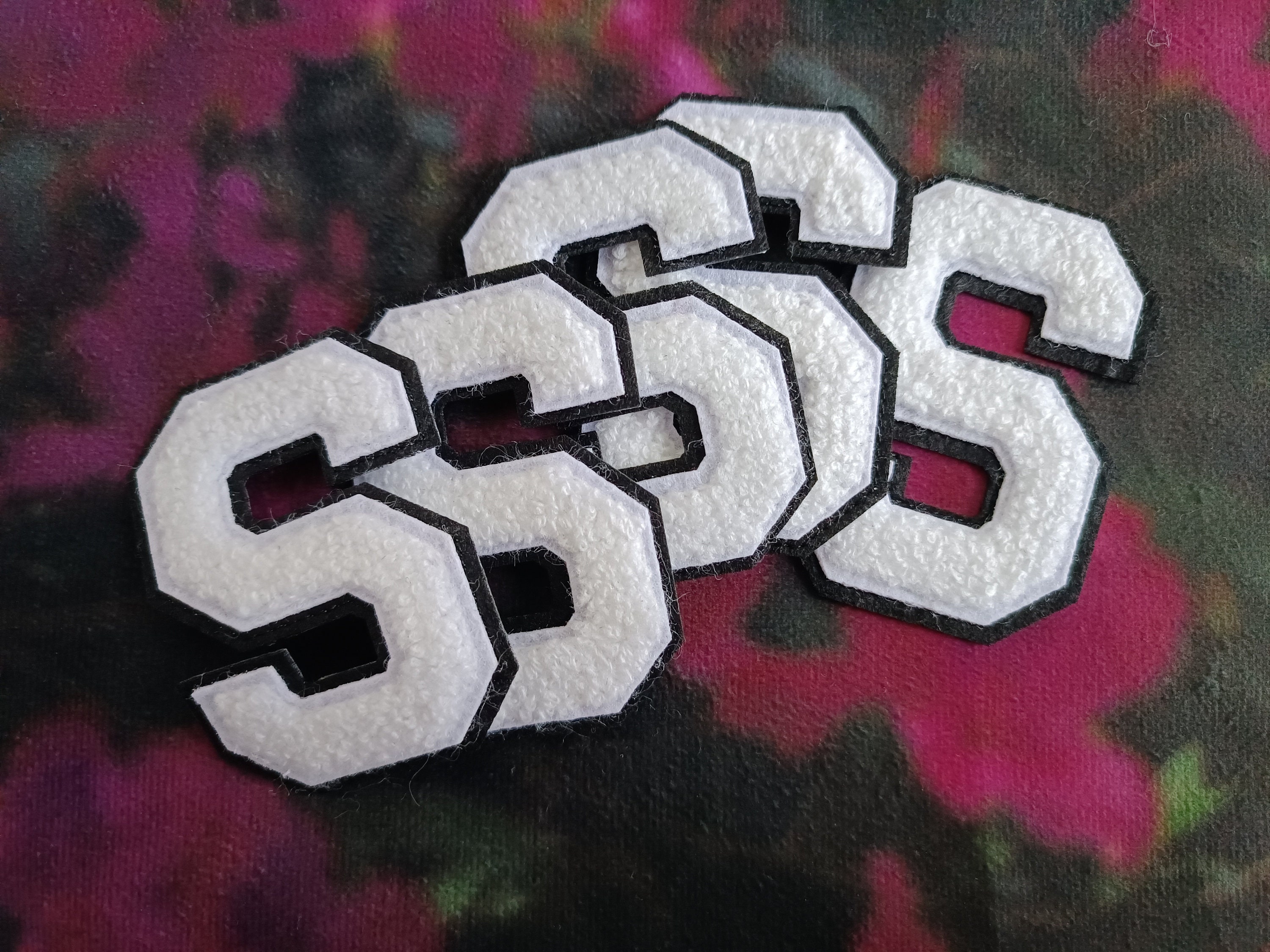 Large Alphabet Patch, White Chenille Letter Patch With Black Edge, 3 ...