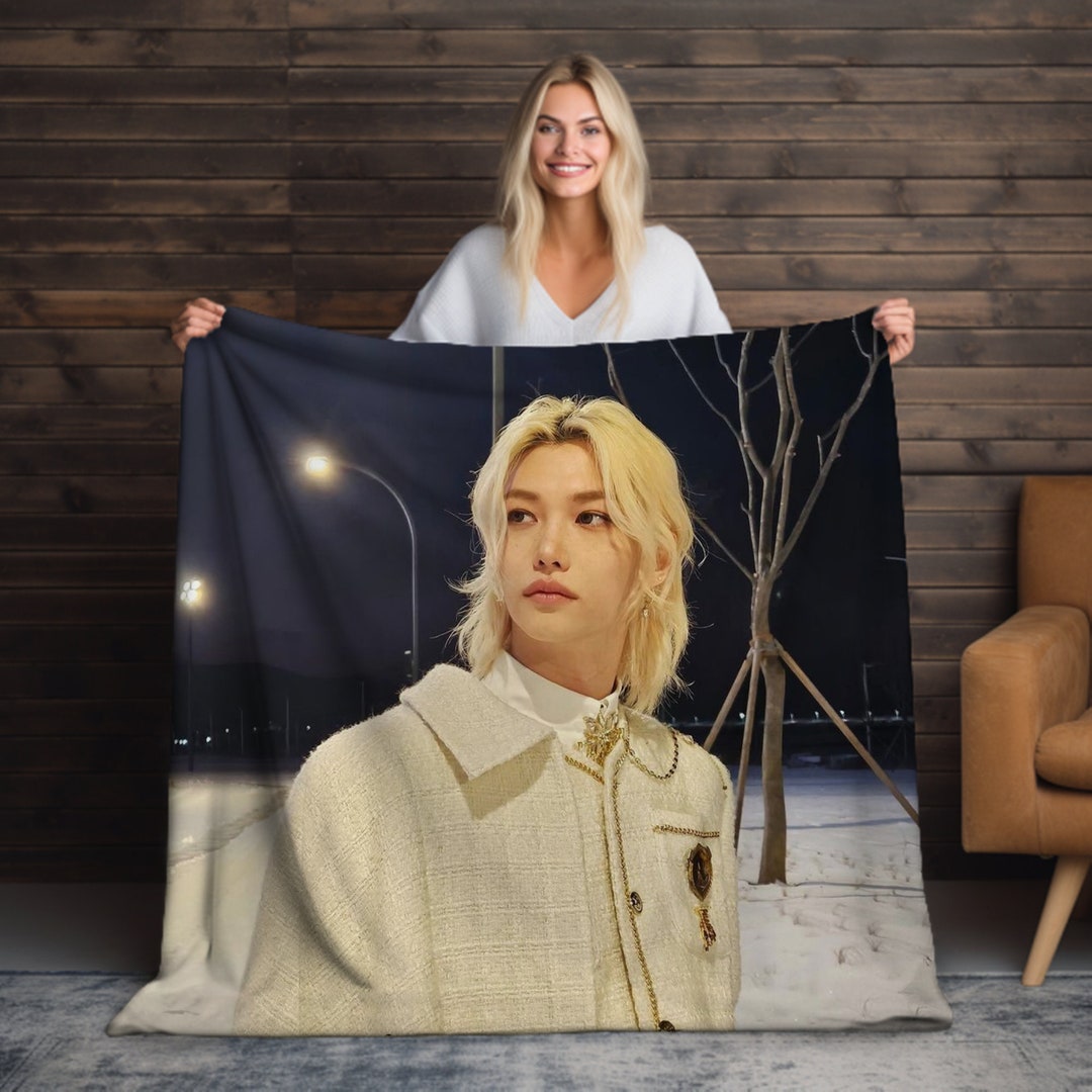 Felix Photo Blanket, Stray Kids Felix Velveteen Blanket, Custom Gift ...