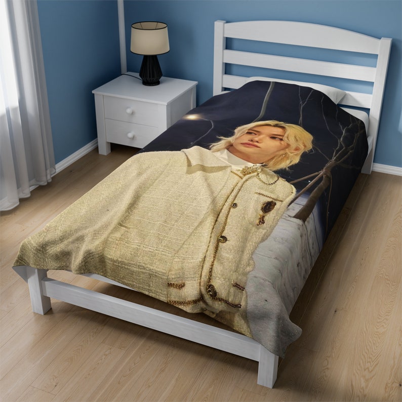 Felix Photo Blanket, Stray Kids Felix Velveteen Blanket, Custom Gift ...