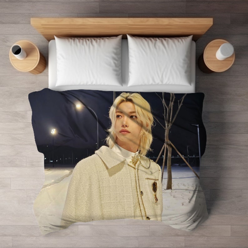 Felix Photo Blanket, Stray Kids Felix Velveteen Blanket, Custom Gift ...