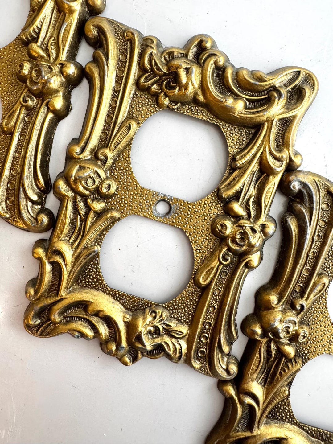 Vintage Floral Outlet Cover in Antique Gold | Rococo Brass Wall Plates ...