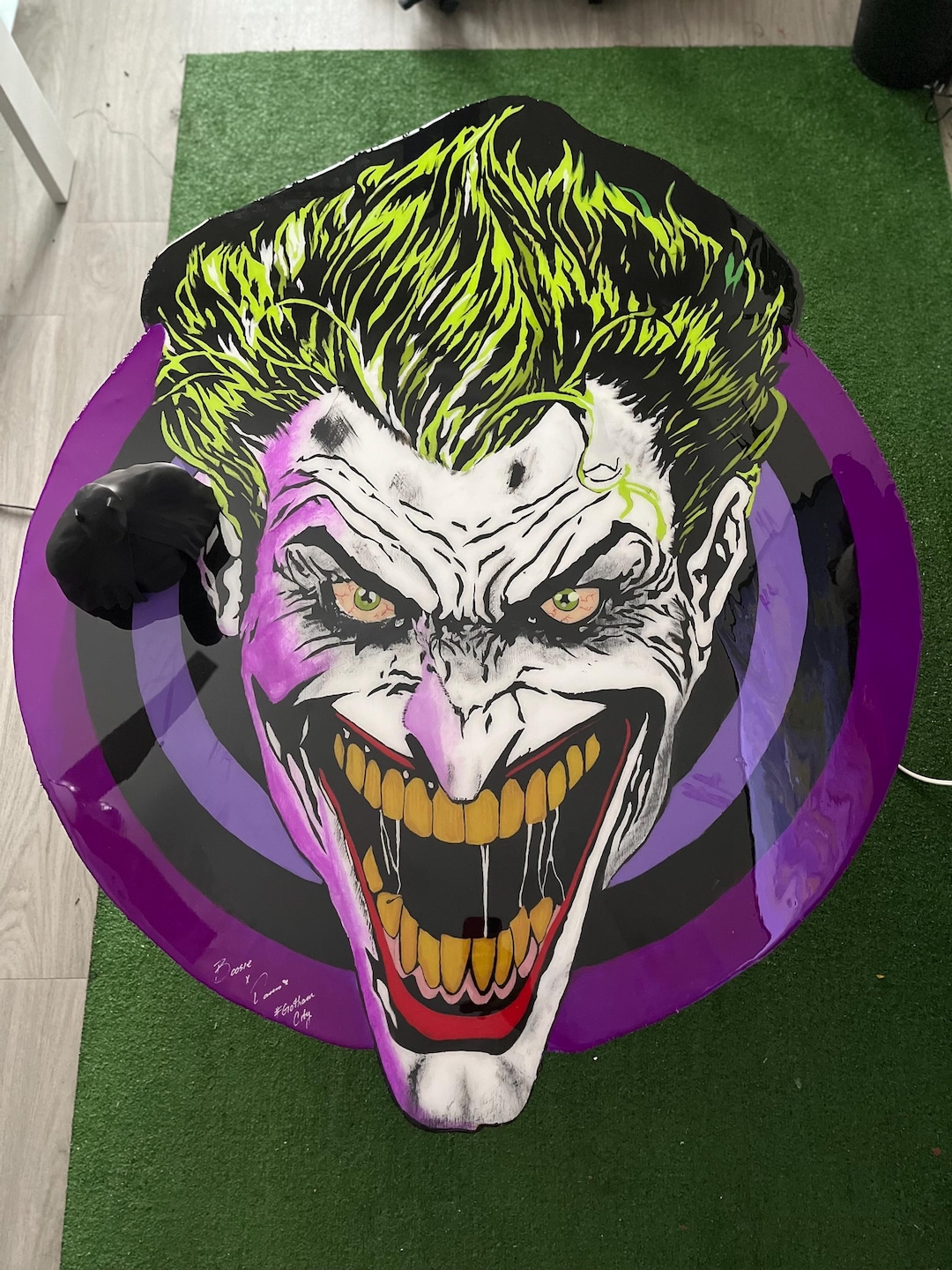 Gotham City Joker Table - Etsy