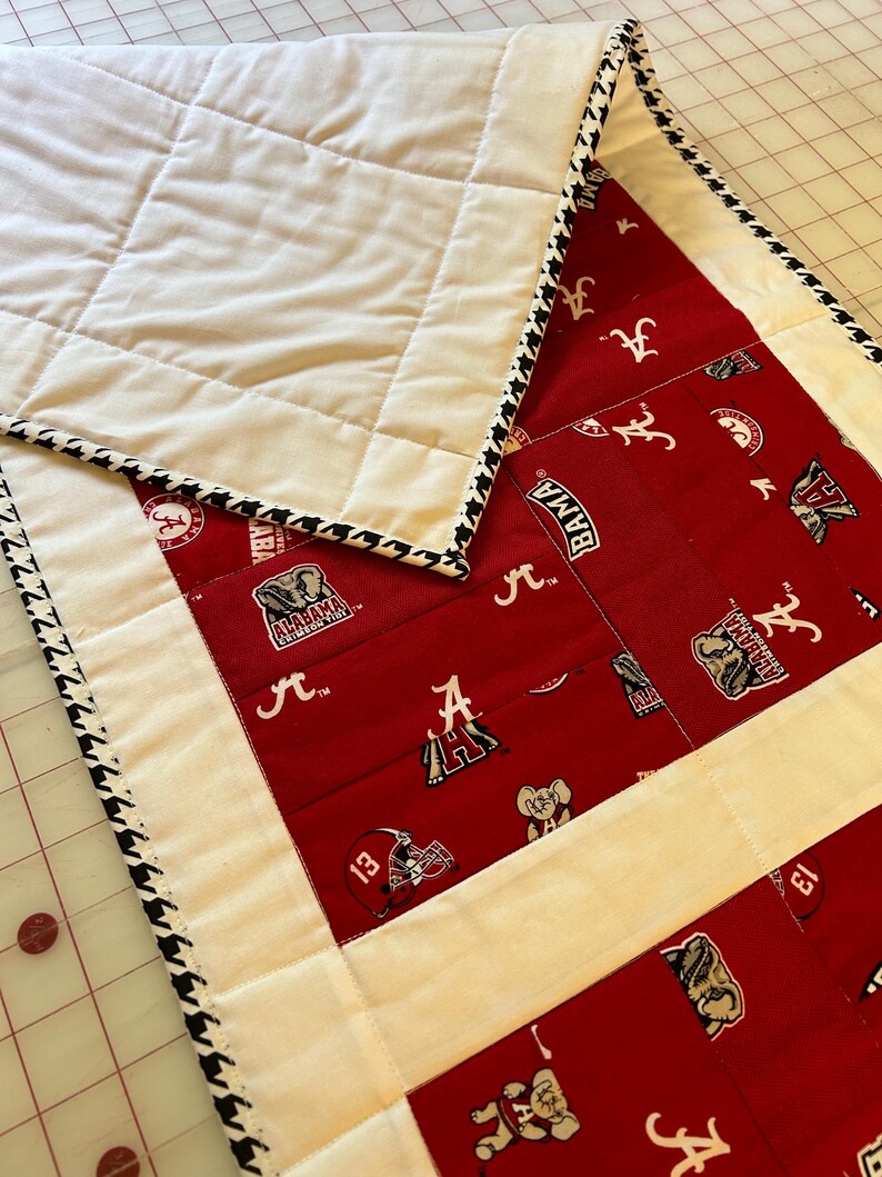 Alabama Crimson Tide Quilted Table Runner - Etsy