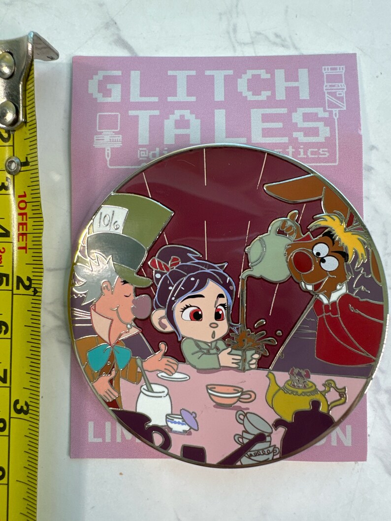 Disney Limited Edition Pin Vanellope Glitch Tales Alice in Wonderland ...