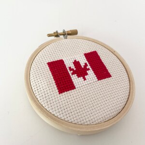 Canada Flag Cross Stitch Pattern - Etsy