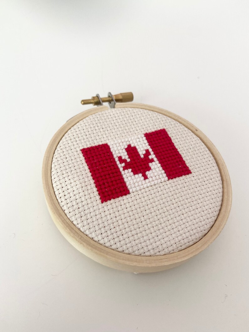 Canada Flag Cross Stitch Pattern - Etsy