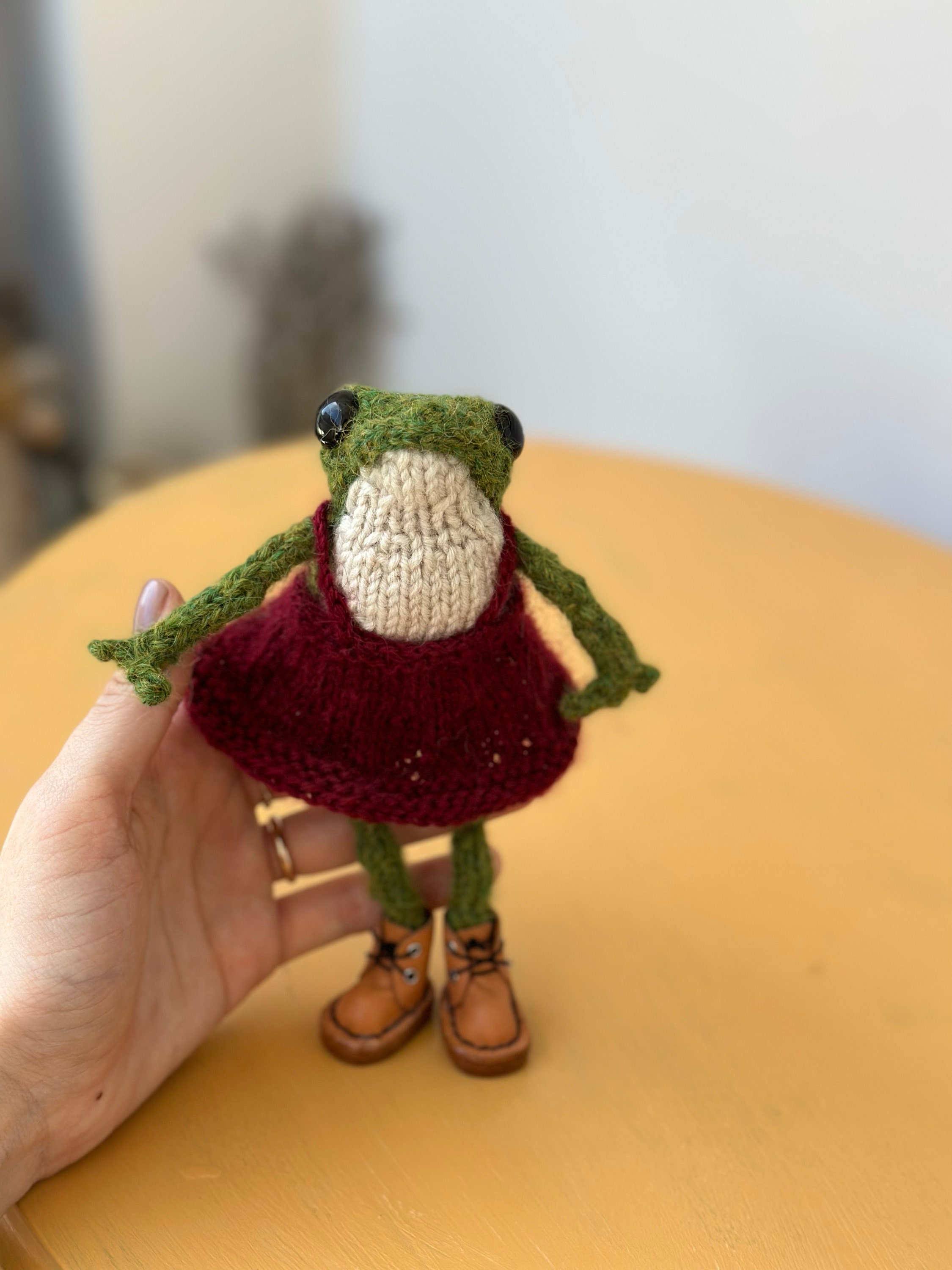 Knitted Frog With Skirt, Plush Frog, Amigurumi Frog, Knitted Frog ...