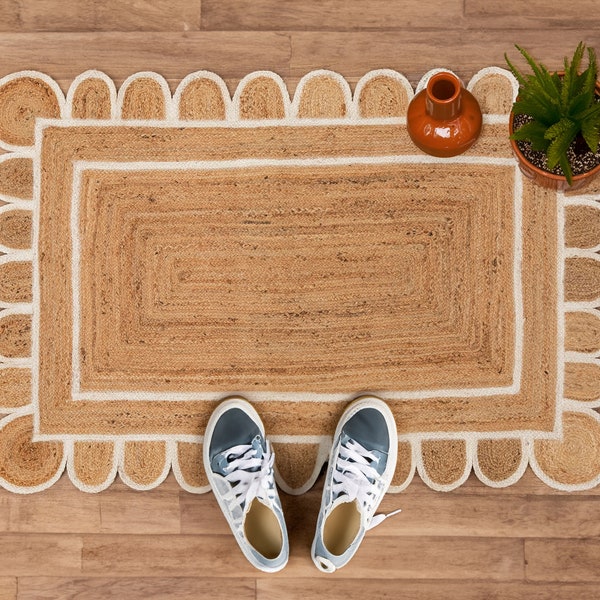 Scalloped Rug - Etsy