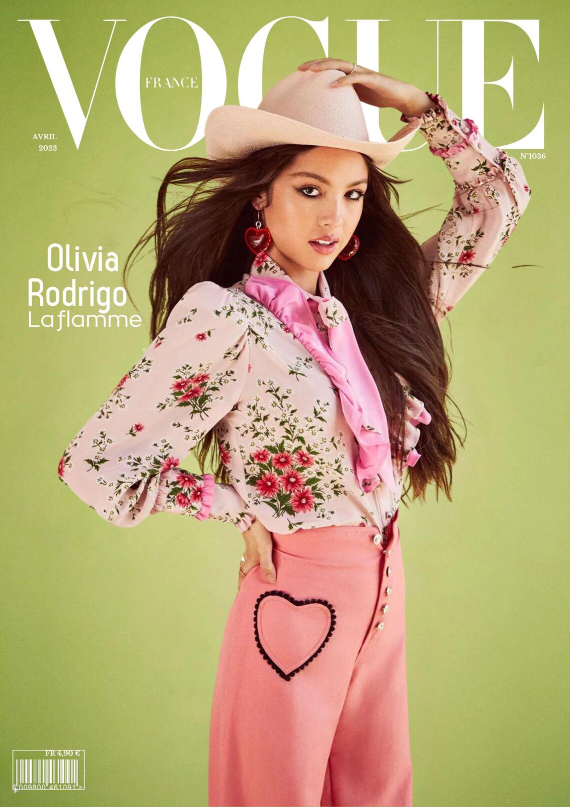 Vogue Magazine Template to Customize - Bestie Edition - 19 Pages ...