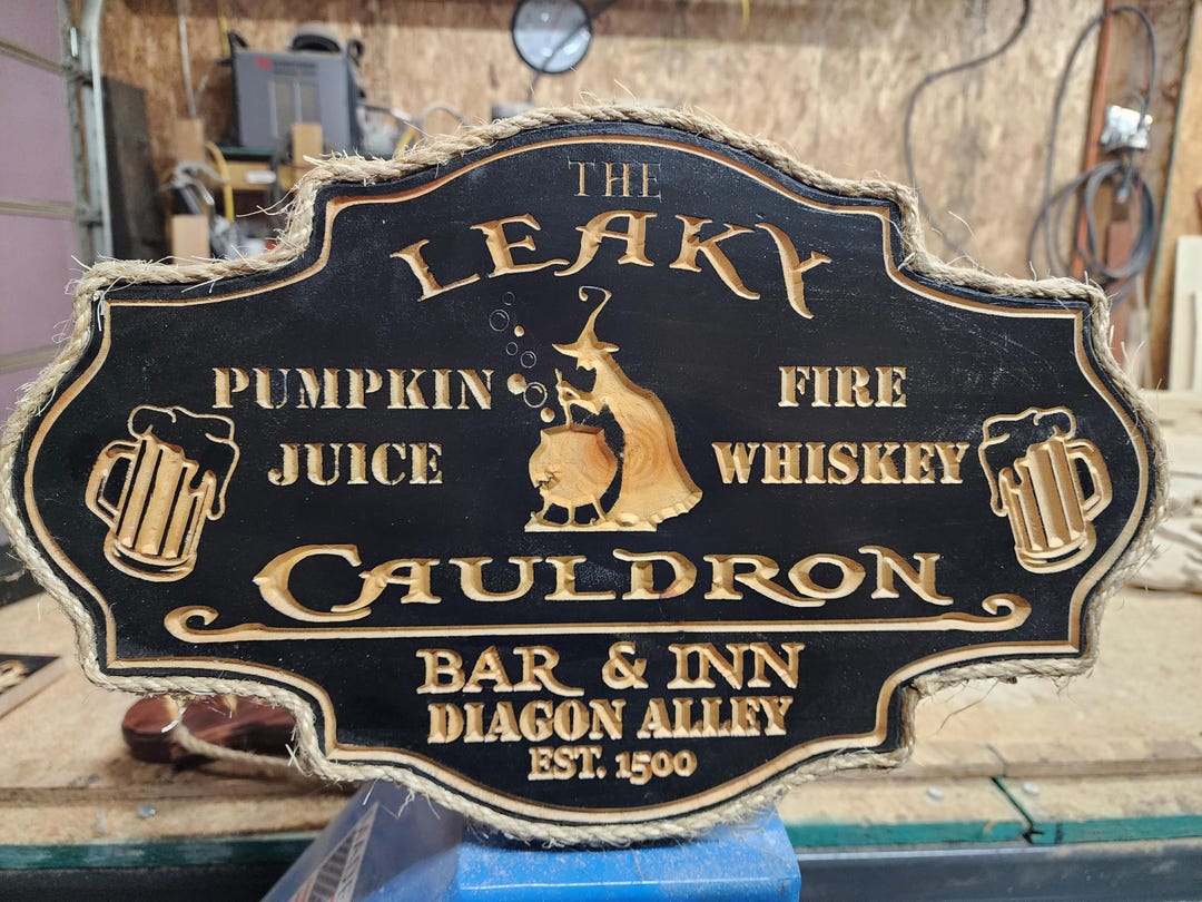 Harry Potter Leaky Cauldron Sign - Etsy