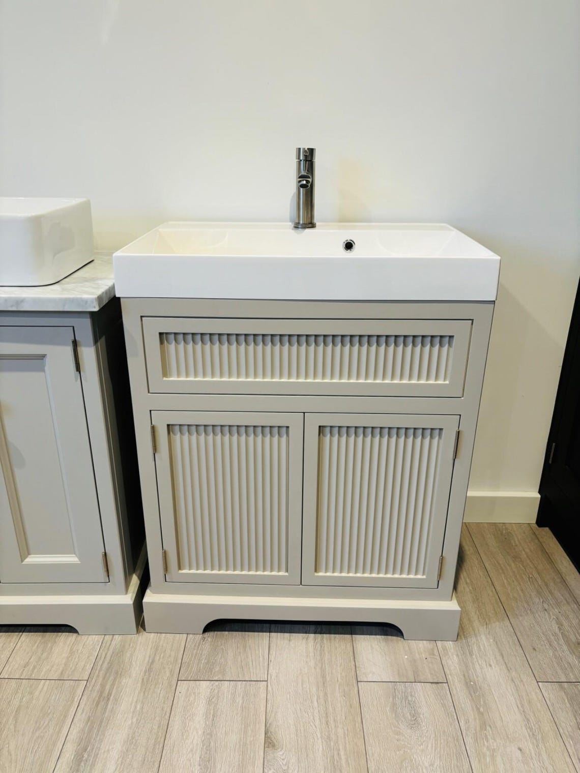 Handmade Fluted Vanity Unit | Solid Wood | French Grey 113 | Brass ...
