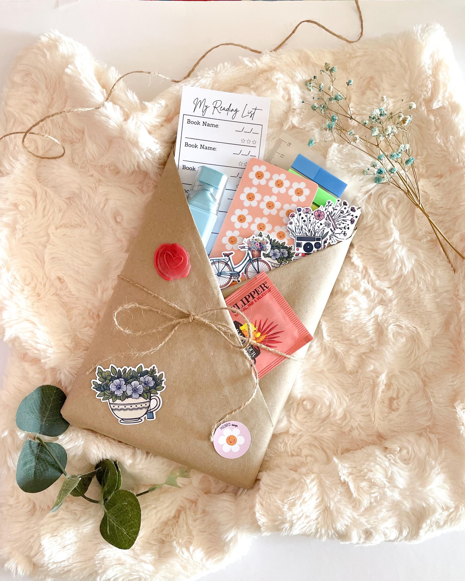 Blind Date With a Book Gift Set, Mystery Book Gift Box, Book Lover Gift ...