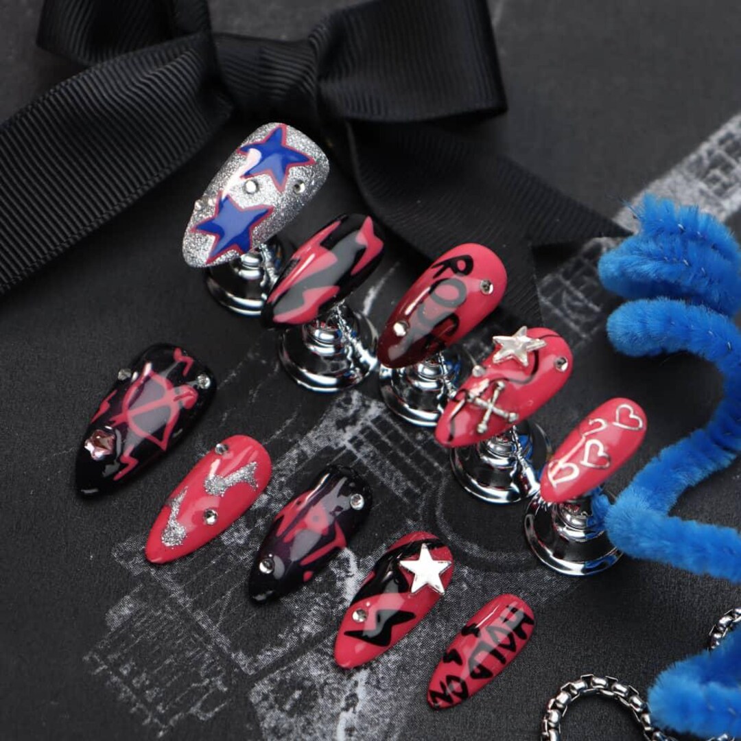 APT Black Pink Y2K Almond Nails, Custom Hand-painted Acrylic Nails, 3D ...