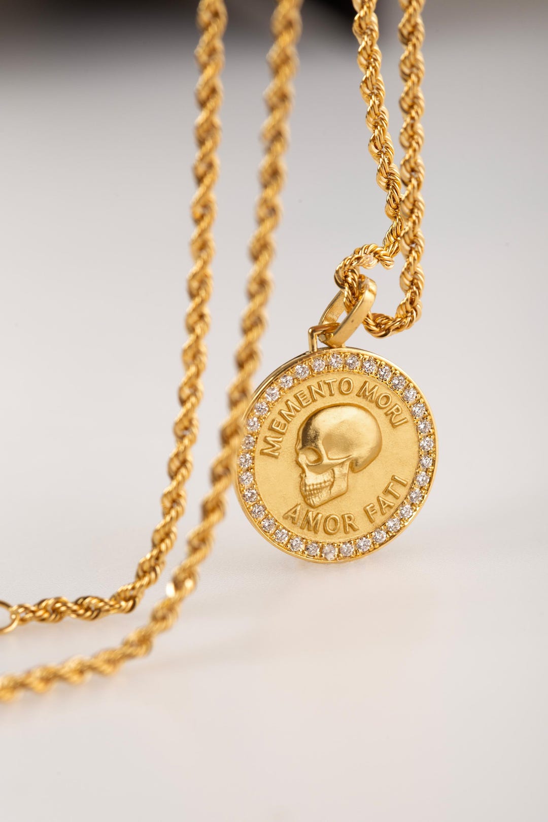14K Gold Diamond Memento Mori Skull Pendant Necklace, Gothic Jewelry - Etsy