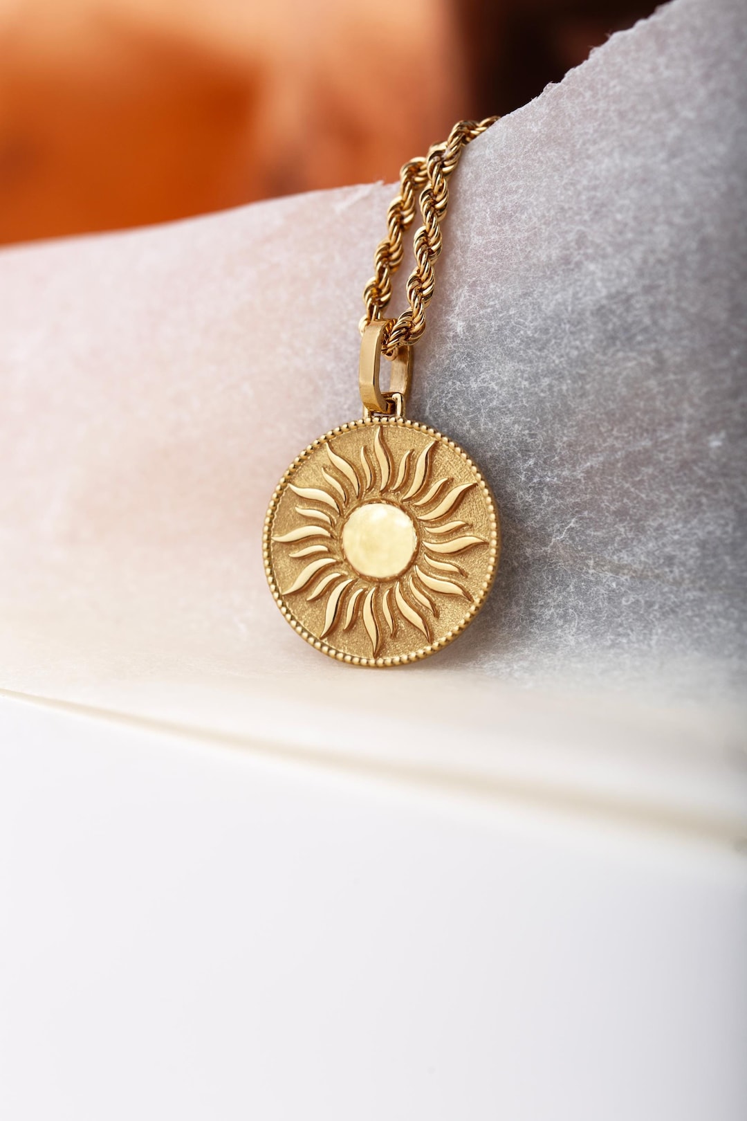 14K Solid Gold Sun Medallion Necklace: Celestial Sunburst Pendant - Etsy