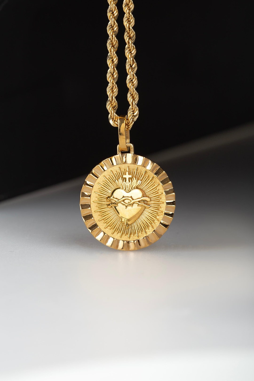 14K Solid Gold Sacred Heart Pendant Necklace: Religious Christian ...