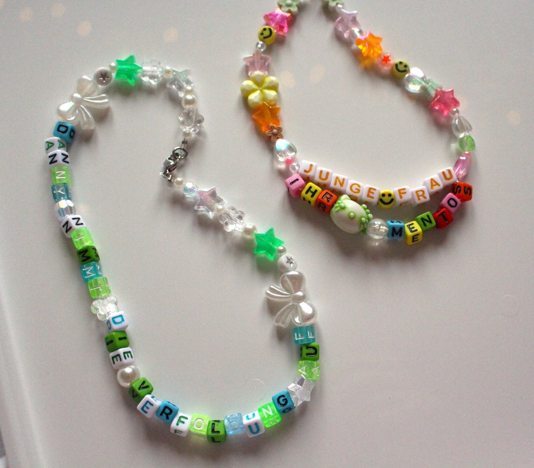 Necklace Meme Young Woman Her Mentos Friendship Jewelry Necklace Set ...