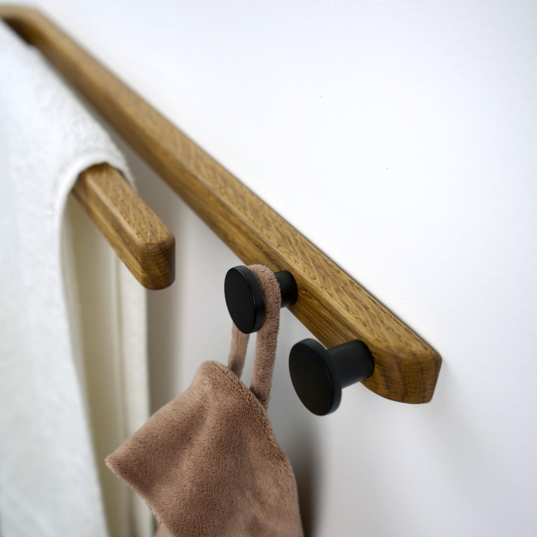 Functional Oak Towel Rack With Black Knobs: Wall-mounted Bathroom ...