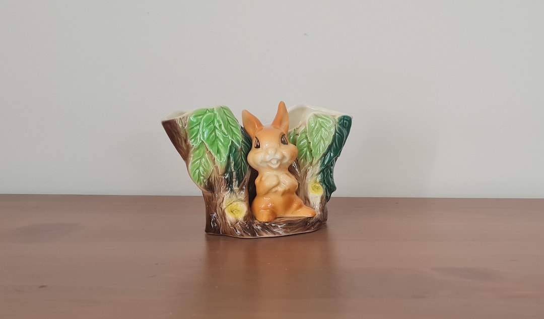 Vintage Hornsea Pottery Bunny Rabbit Bud Vase, Small Planter, Fauna ...
