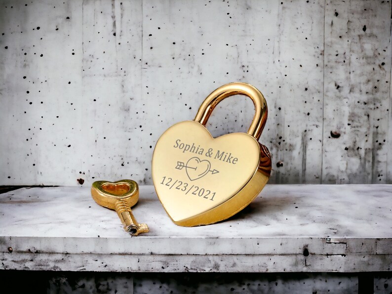 Customized Name Padlock Keychain - Personalized Love Lock With Date ...