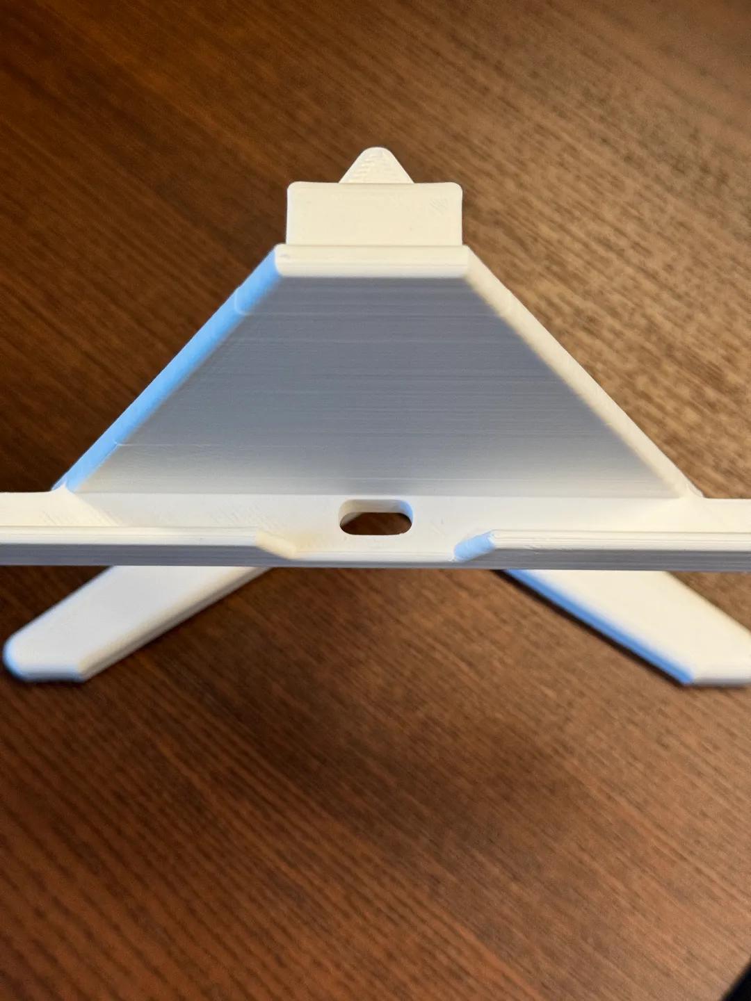 Just3dprintings Minimalist iPad Stand | Tablet Stand | Monitor Stand ...
