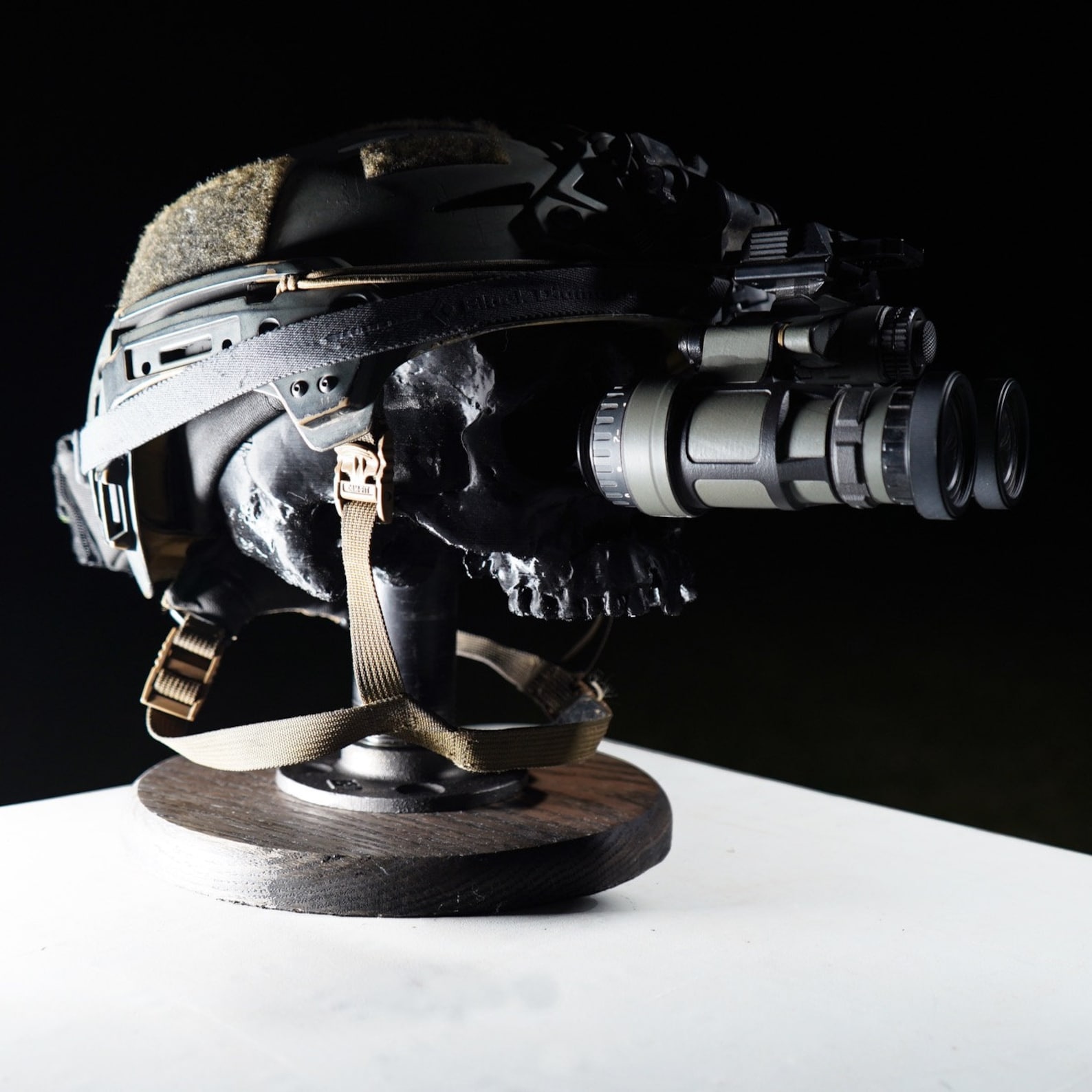 NVG Helmet Display Stand - Etsy
