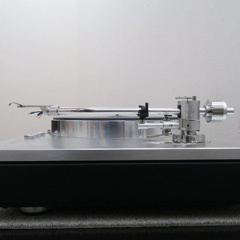 Luxman PD-191A Turntable | Analog Players | Products | Premium ...