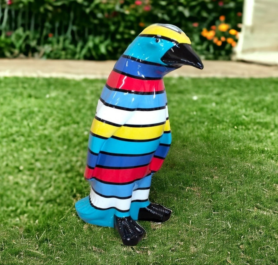 Hand Painted Penguin Bird Statue Detailed Plastic Penguin Sculpture ...
