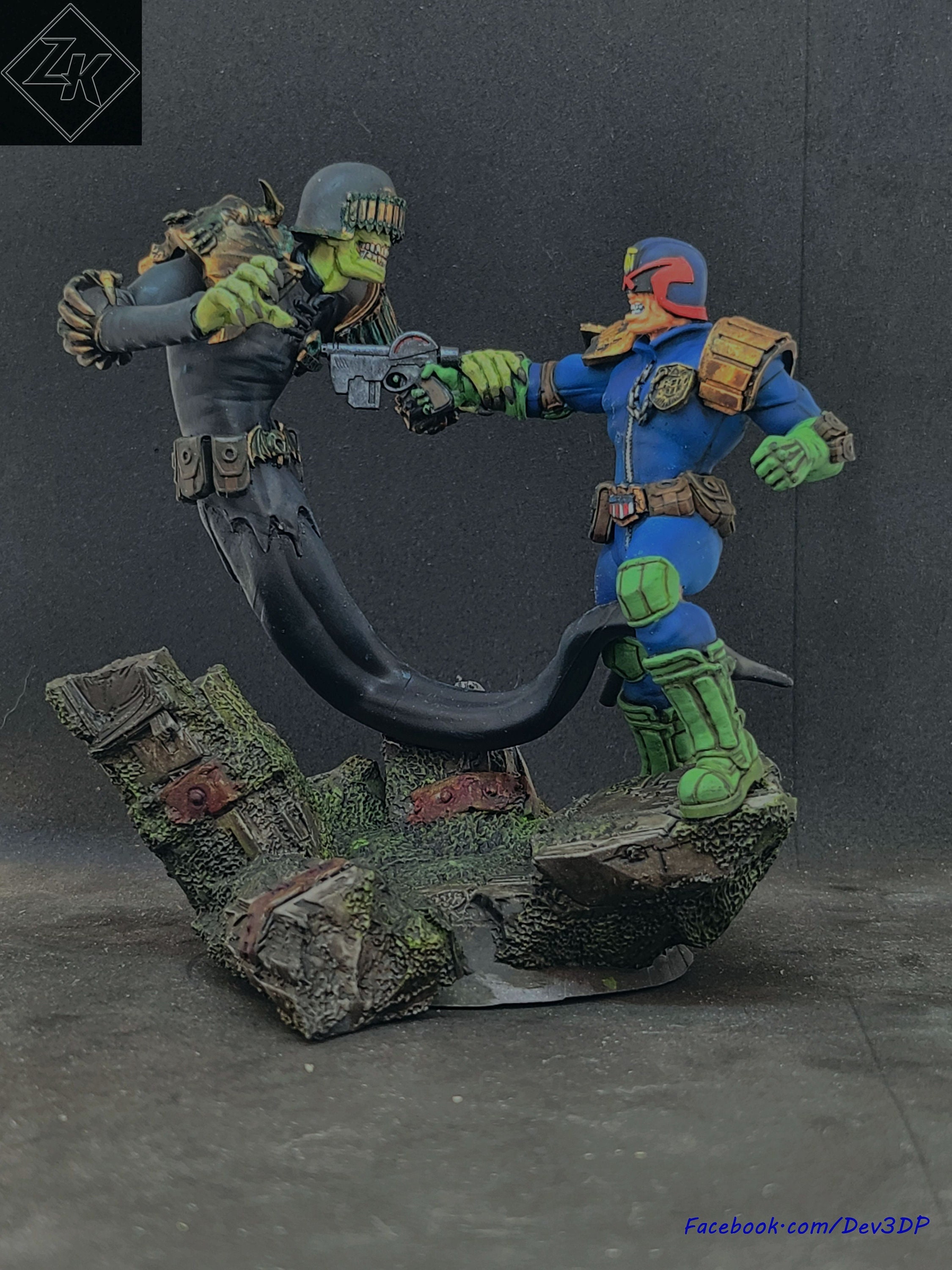 Judge Dredd Vs Judge Death Resin 120 Scale Resin 3d Printed Model Etsy