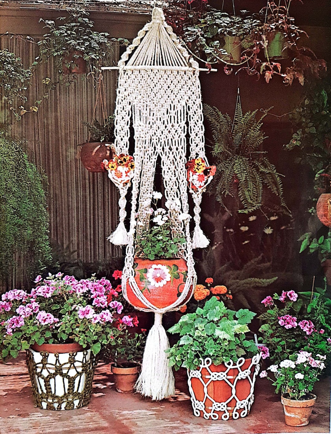 PDF MACRAME: 1975 Kashmir Plant Hanger Macrame Pattern, Vintage Macrame ...