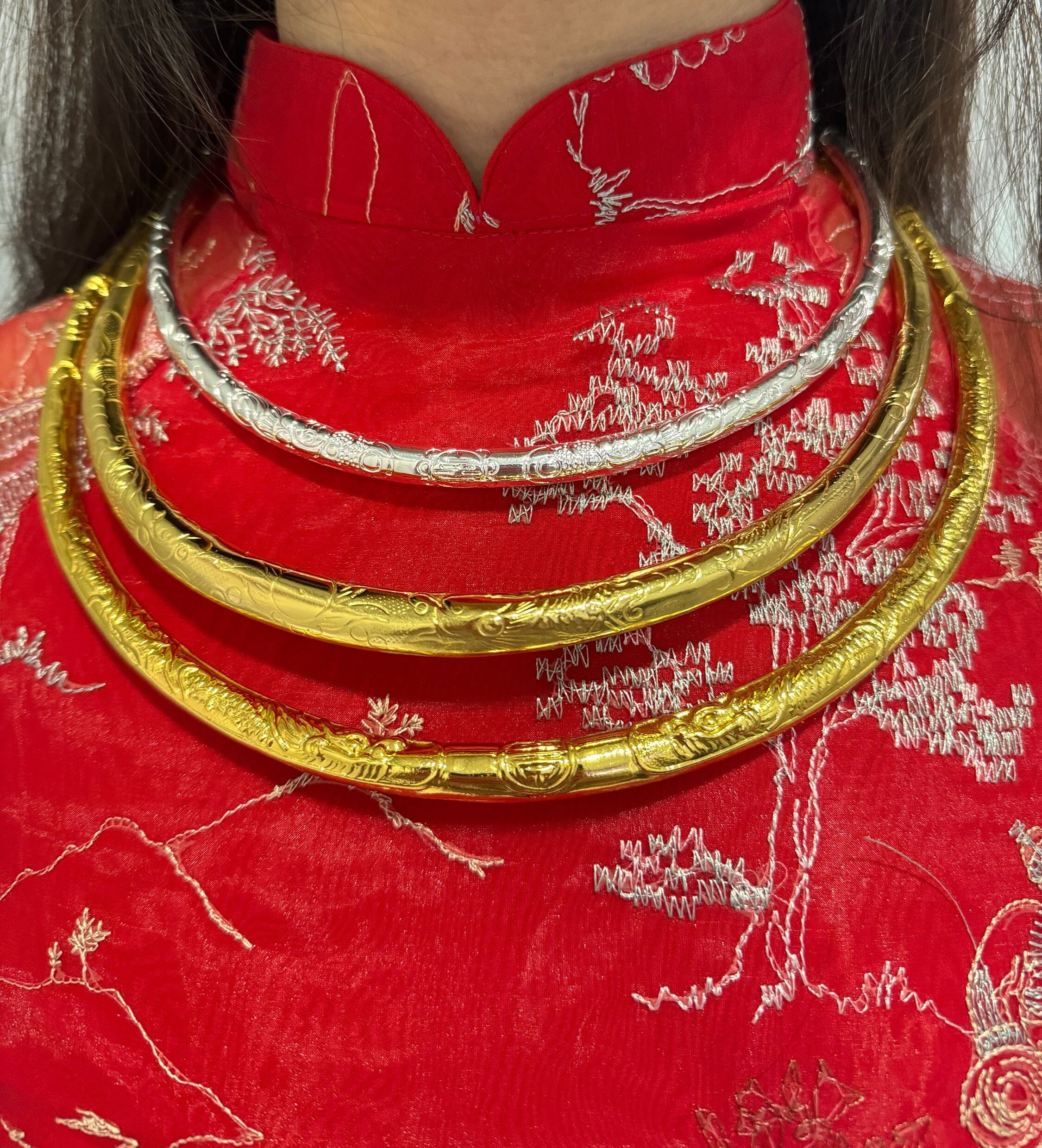 Bridal Necklace for Vietnamese Wedding (kiềng) Kieng Vang Kieng Bac and ...