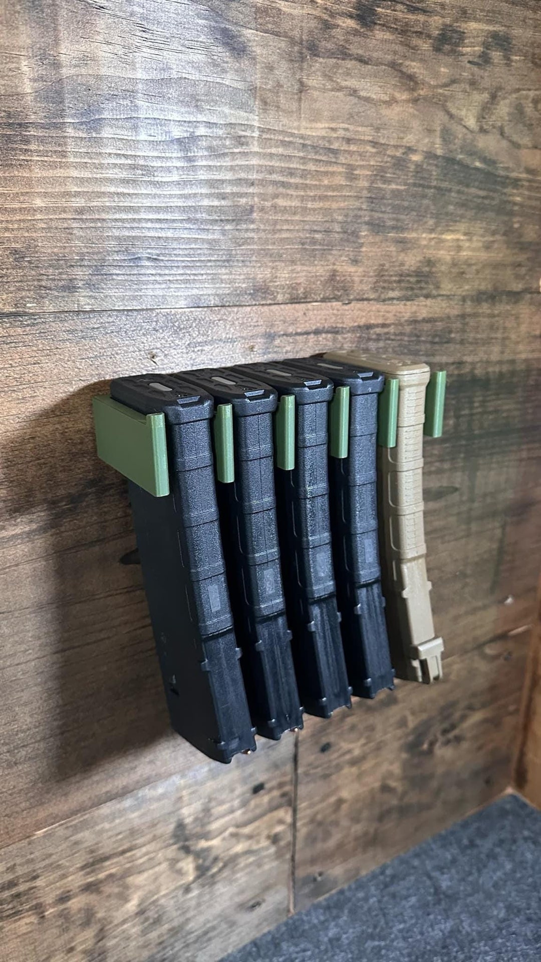 AR15 Magazine Storage, Wall Mount for Magpul PMAG AR15 Magazines ...