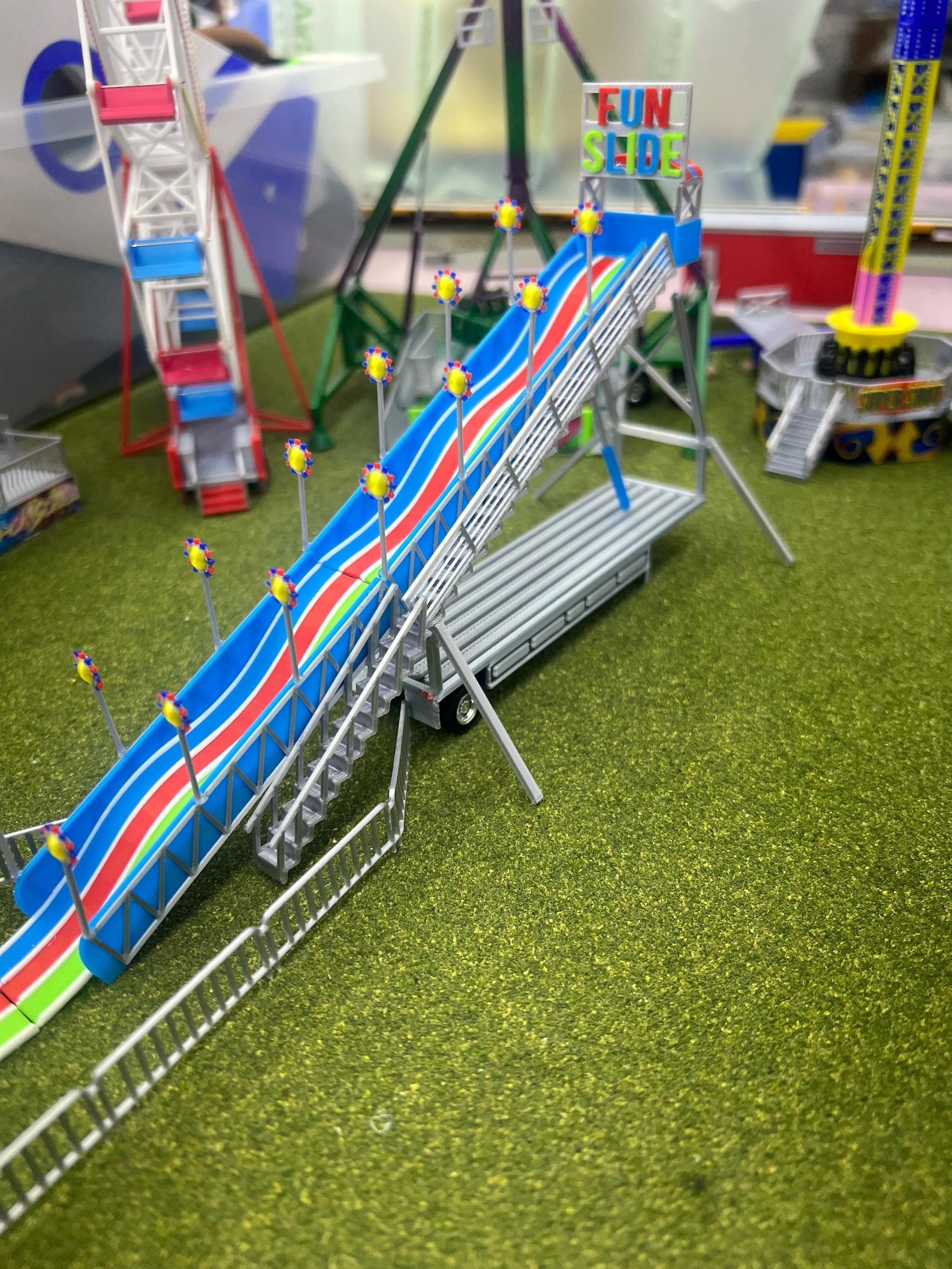 HO Scale 1/87 Fun Slide for Model Train Layouts and Dioramas - Etsy