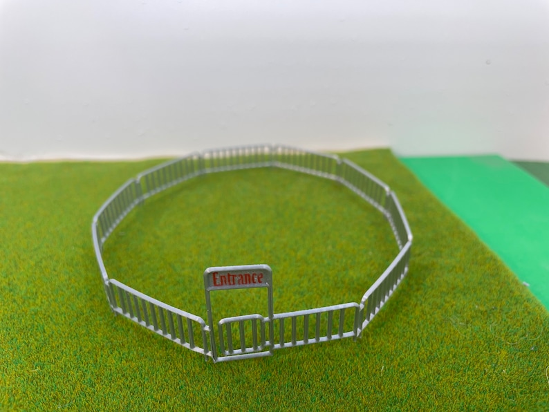 Ho Scale Fence/gates in Color. - Etsy