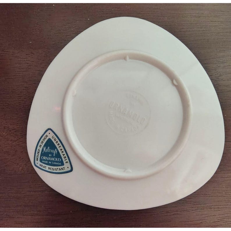 Vintage Ornamold Mika Inuit Melamine Dessert Bread Triangle Plate ...
