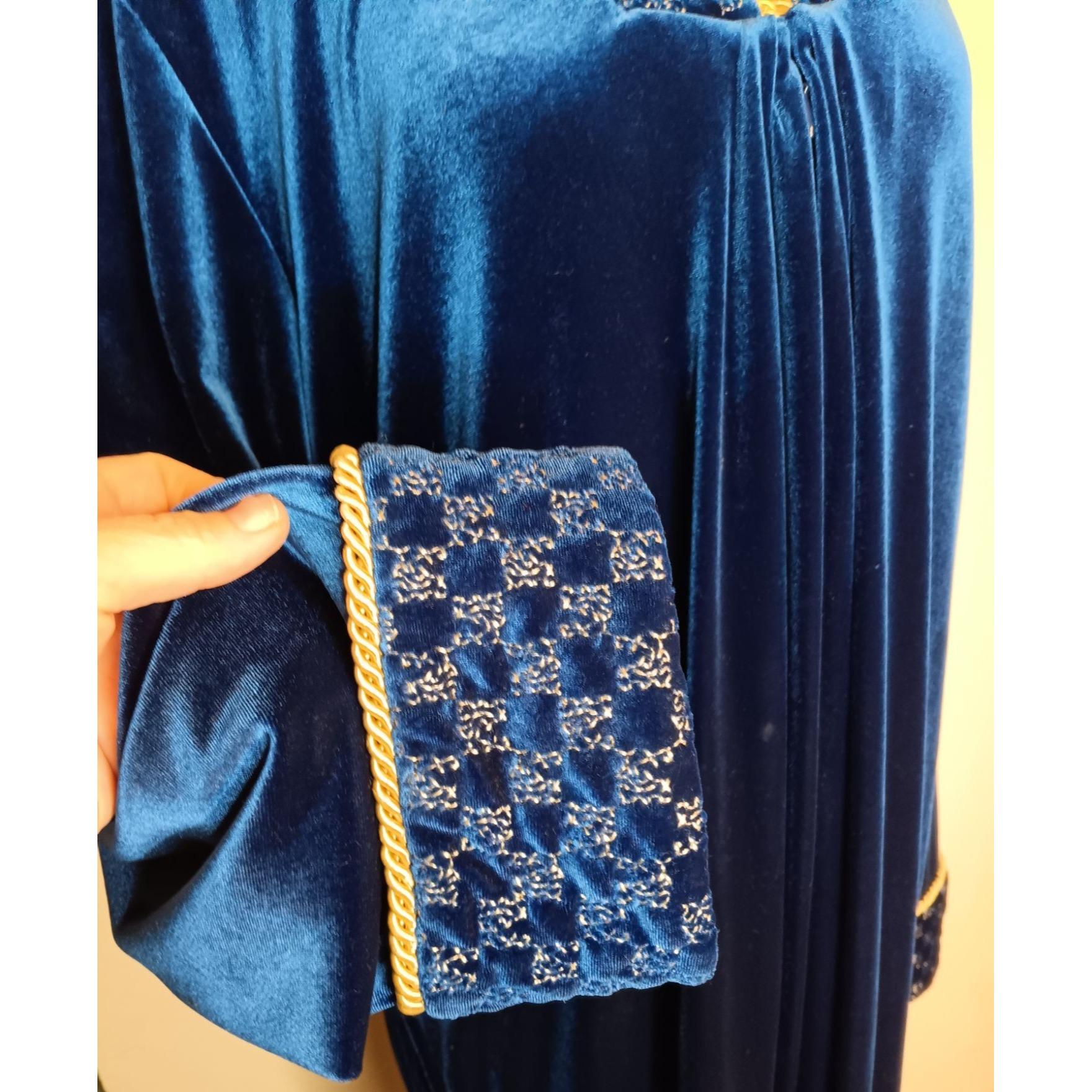 Vintage Adonna Medium Blue Velvet Nightgown Housecoat, Quilted Gold ...
