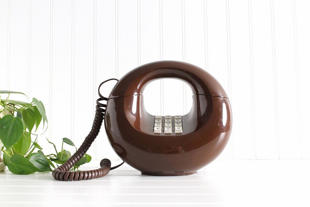 Mid Century Brown Donut Phone, Testing and Working, Authentic, Handbag ...