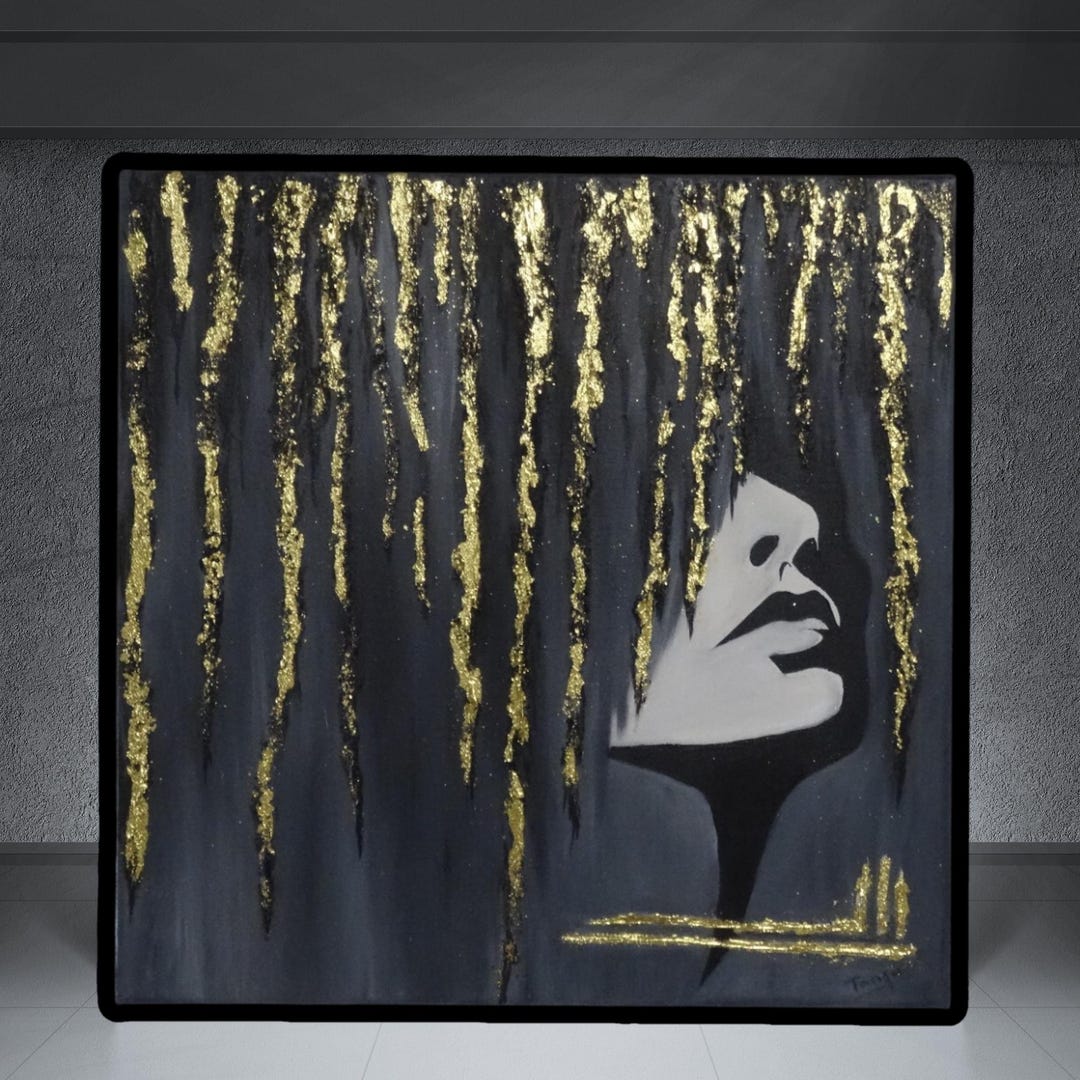 Golden Shadows – Mysterious Face in the Play of Light and Darkness ...