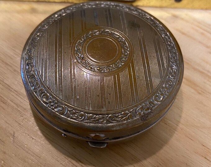 Antique 1920s Victorian Makeup Compact With Mirror - Etsy