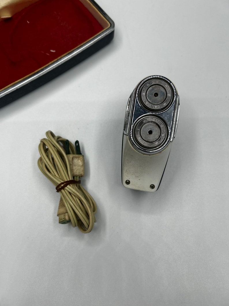 Vintage 1960s Norelco Speed Shaver With Floating Heads - Etsy