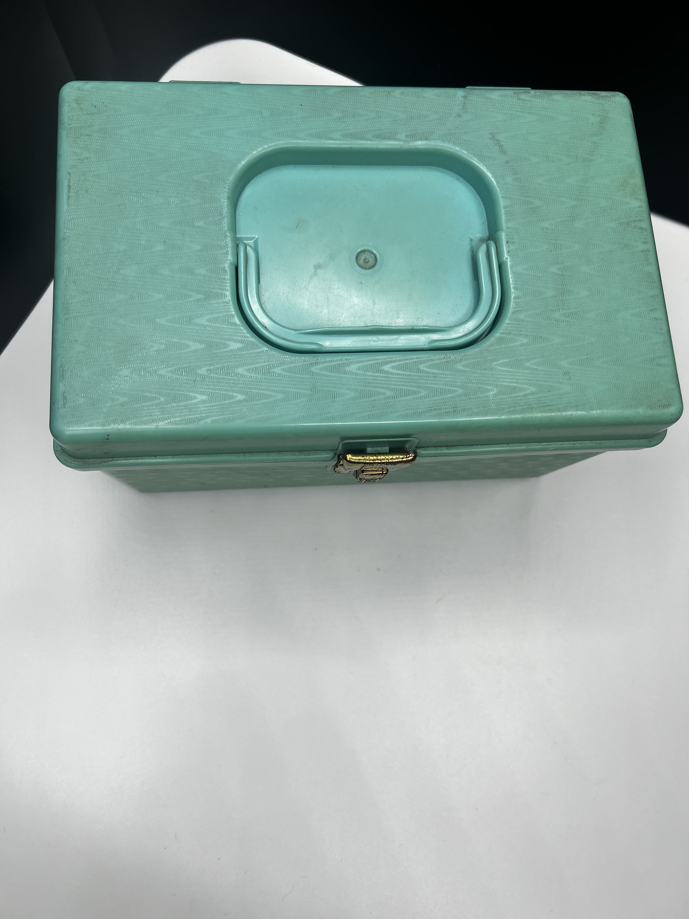 Blue 1960s Wilson’s Acrylic Sewing Box - Etsy