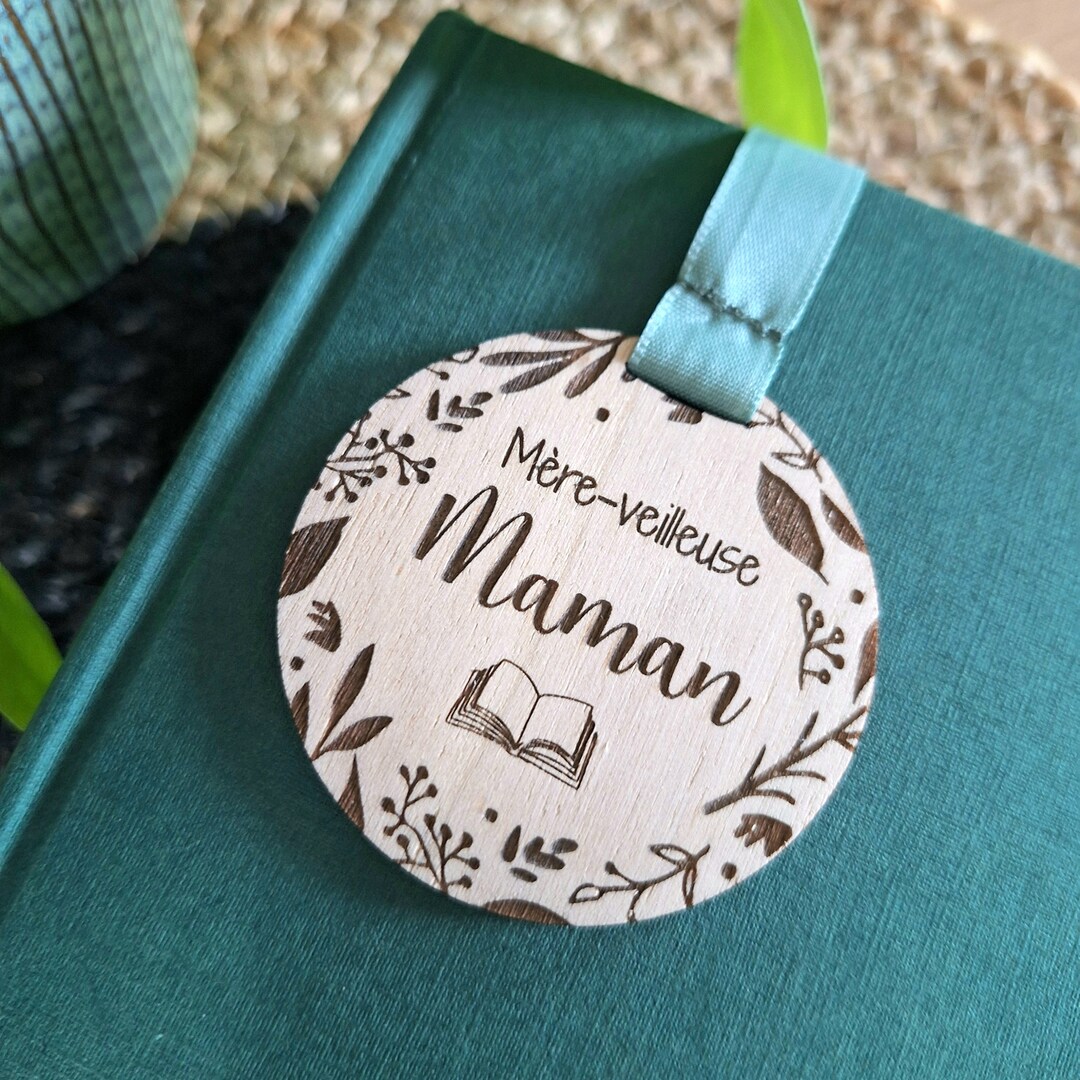 Mom, Dad Bookmark - Wooden With Ribbon, Plant Motif - Mother's Day ...