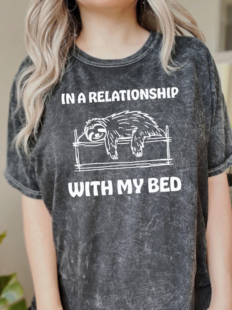 Relatable Sloth PNG SVG Digital Download, in a Relationship With My Bed ...