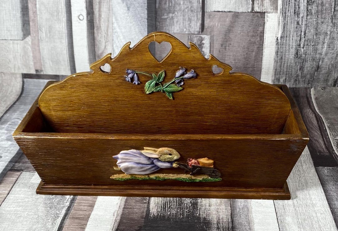 Vintage Border Fine Arts the World of Beatrix Potter Desk Tidy Cecily ...